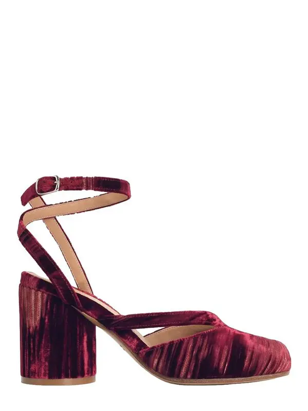 MAISON MARGIELA Tabi Grape Marc Fabric Sandals - Red