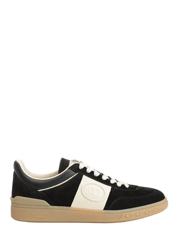Valentino Garavani Low Top Upvillage Sneaker - Black