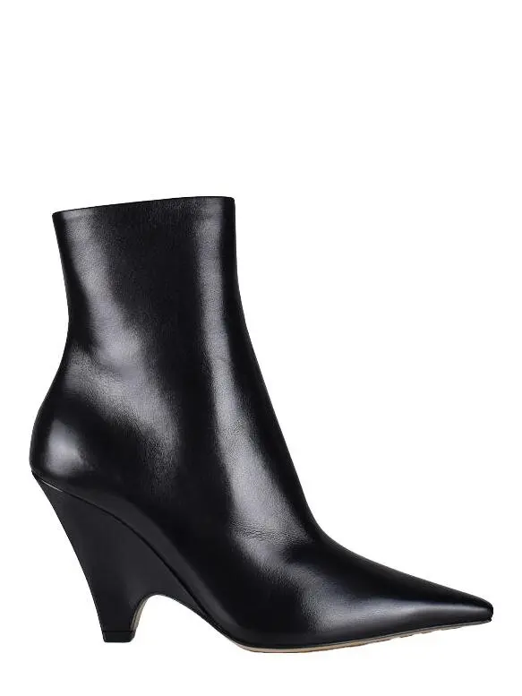 Bottega Veneta Punta Ankle Boots - Black
