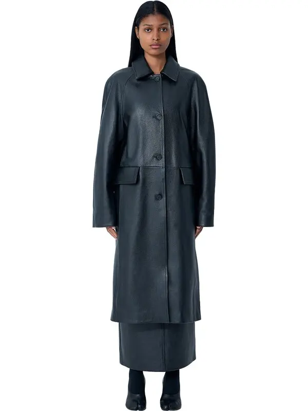 TOTEME Pebble-grain Leather Coat - Black