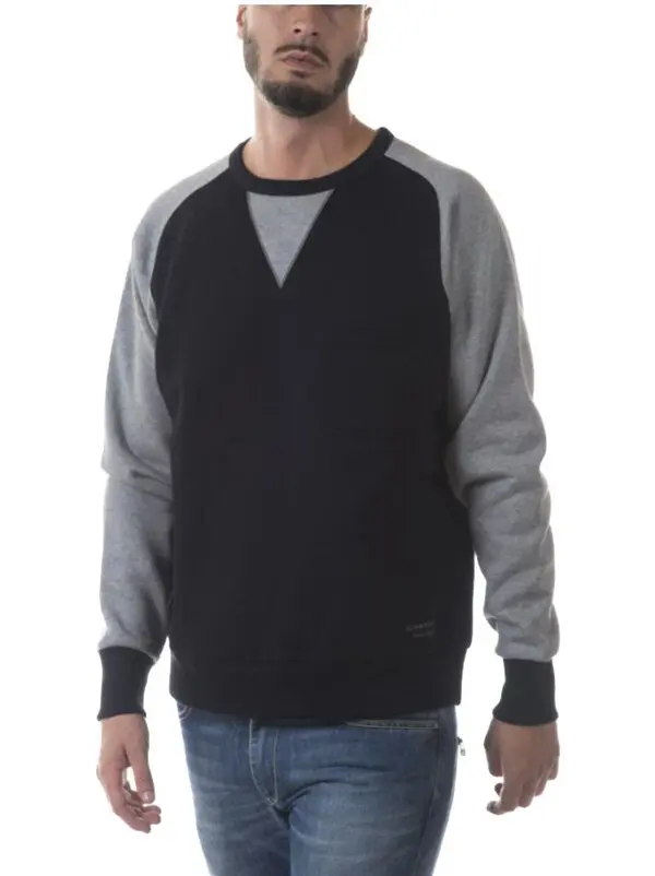 Burberry Logo Detailed Pullover Sweater - Black