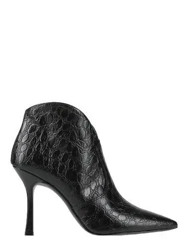 OVYE Crocodile-effect Spool Heel Ankle Boots - Black