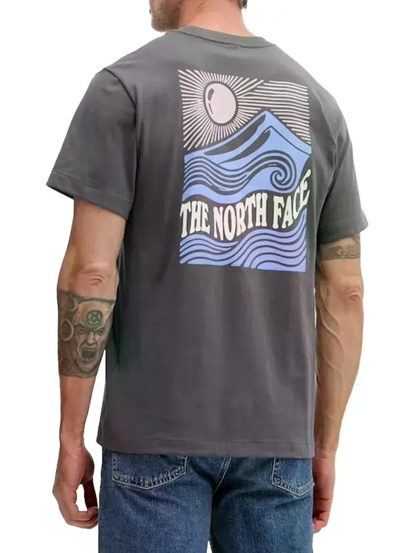 The North Face Graphic Print T-shirt - Grey