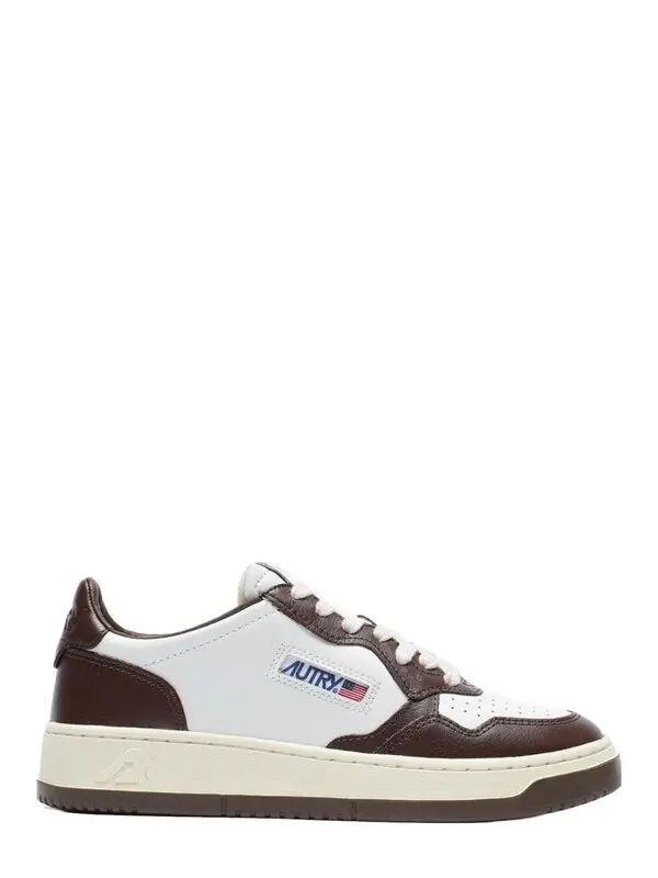 AUTRY Medalist Low Bicolor Sneakers - White/maroon