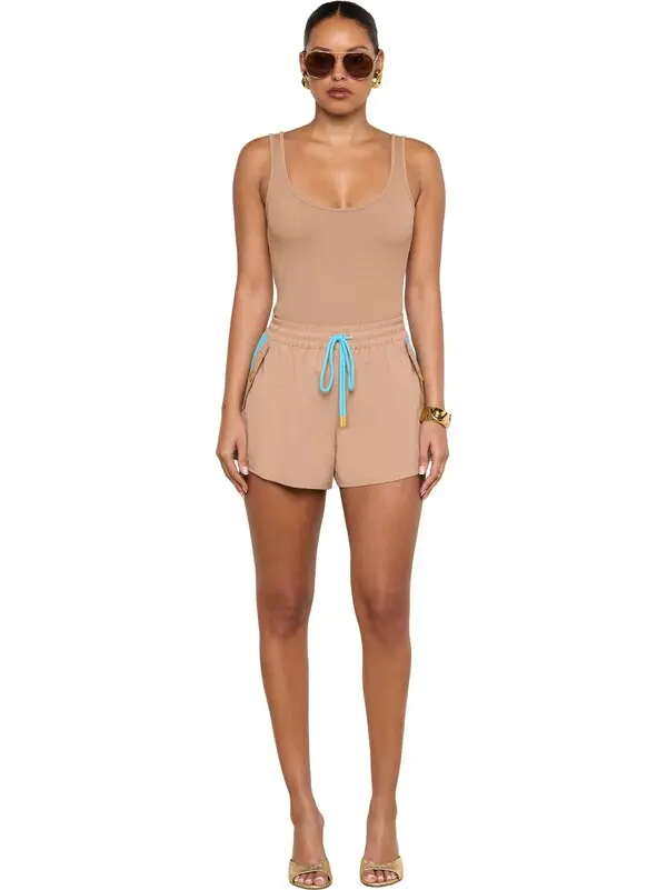 L'Agence Grayson Nylon Short - Light Hazelnut/capri Blue