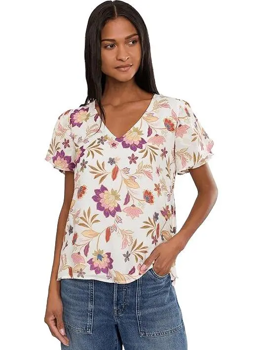 Vince Camuto Ruffle Seam V-neck Top - White
