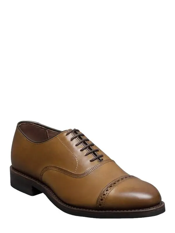 Allen Edmonds Fifth Avenue Cap-toe Oxford Dress Shoe With Dainite Sole - Walnut Brown Leather