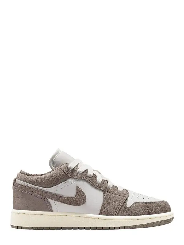 JORDAN 1 Low Gs Sneakers - Grey