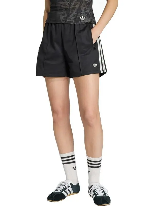 Adidas Sprinter Shorts With Knitted Crochet Details - Black