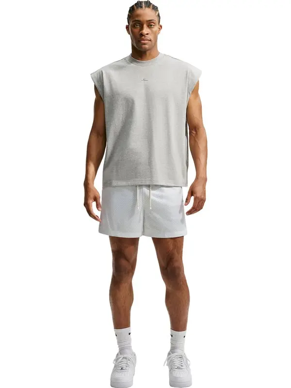 Nike Standard Issue 5" Practice Mesh Basketball Shorts - White