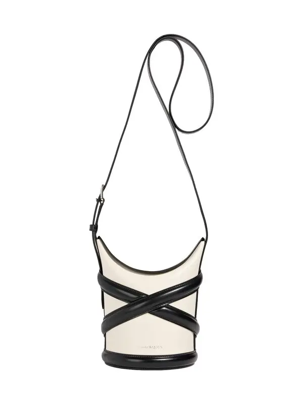 Alexander McQueen The Curve Two-tone Leather Bucket Bag - Ivory