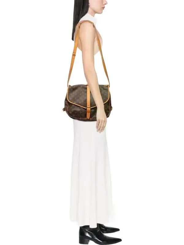 LOUIS VUITTON Monogram Saumur 35 Crossbody Bag - Brown