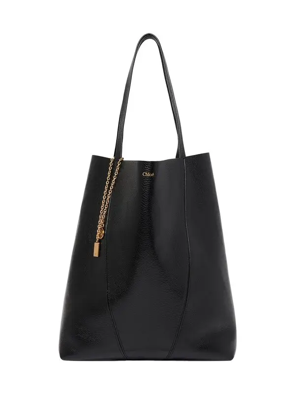 Chloé Grained Leather Spin Tote Bag With Chain Detail - Black