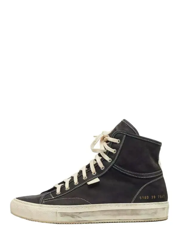 COMMON PROJECTS Hi-top Sneakers - Black