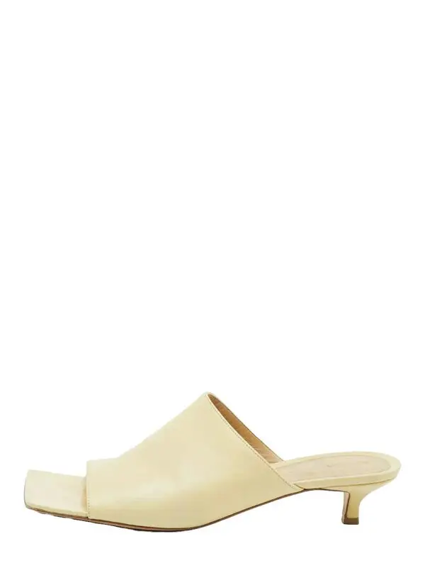 Bottega Veneta Leather Square Toe Sandals - Neutrals