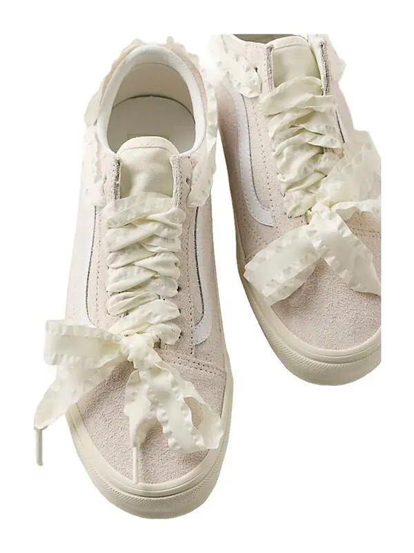 VANS Old Skool Coquette Sneakers - Coquette White