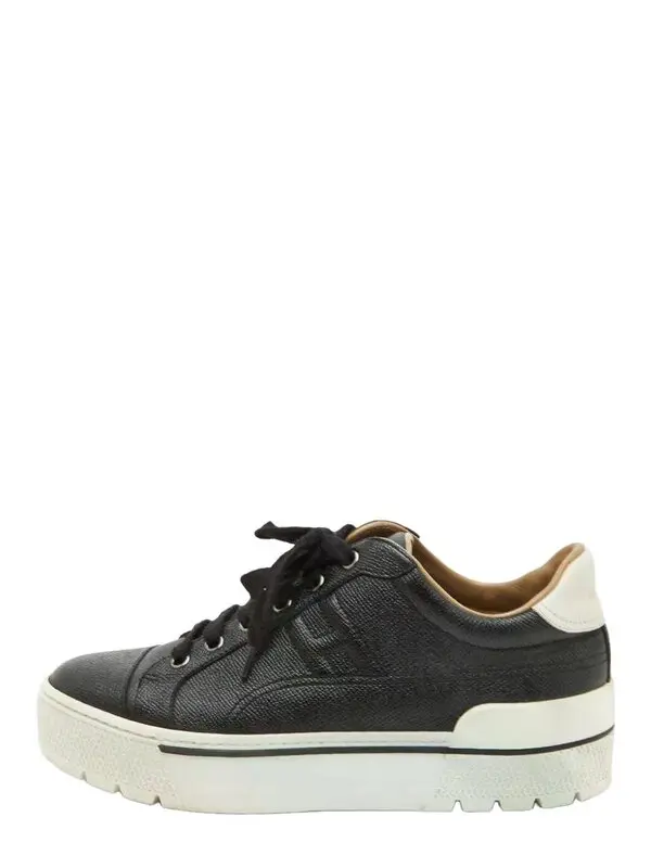 Hermès Grained Leather Lace-up Sneakers With Contrasting Heel - Black