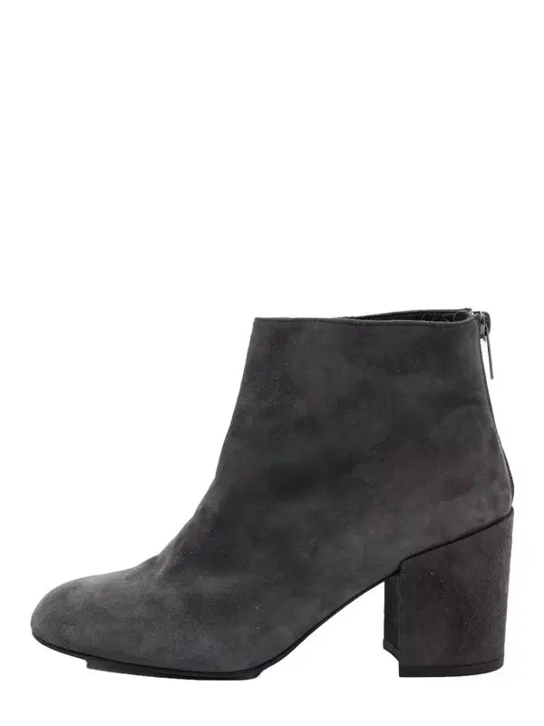 STUART WEITZMAN Suede Ankle Boots - Grey