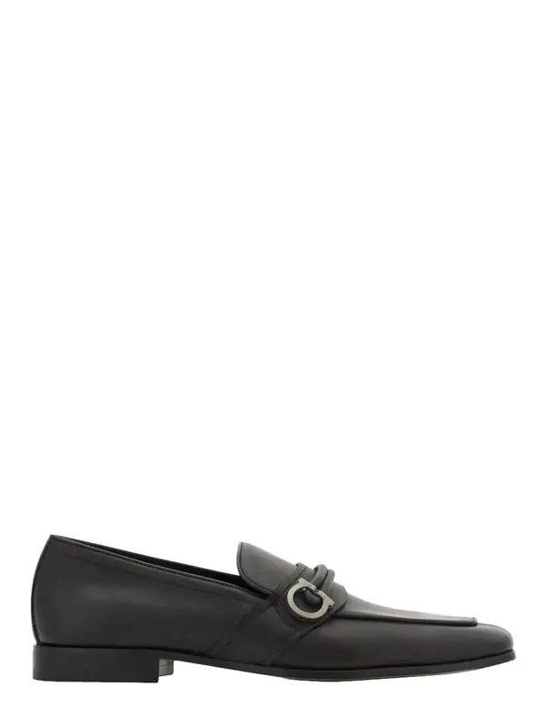 FERRAGAMO Gancini Ornament Moccasins - Black
