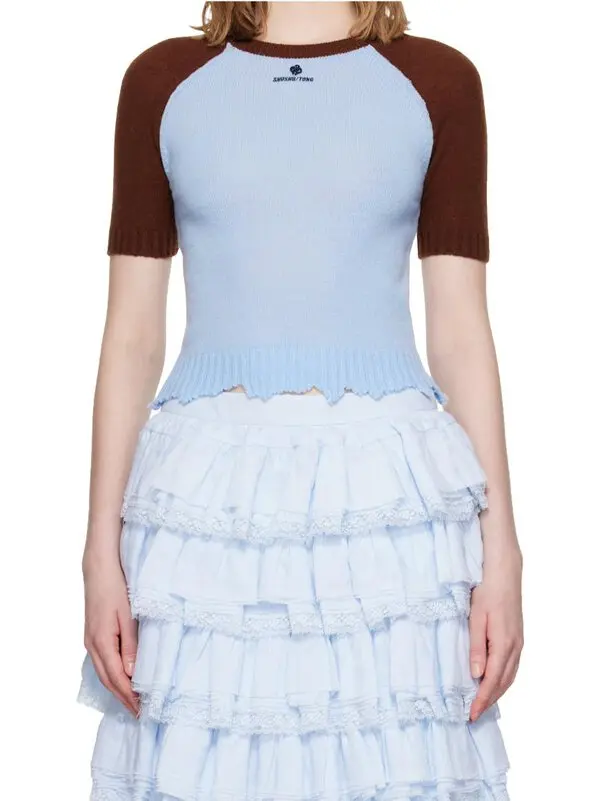 SHUSHU/TONG Short Sleeve Knit Top With Embroidered Logo - Bluish Brown