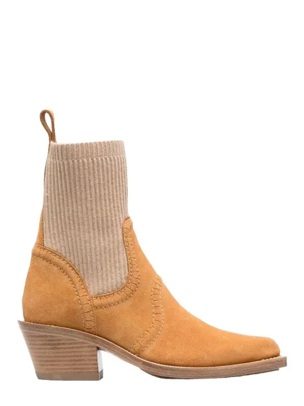 Chloé Ribbed Ankle Boots - Nude