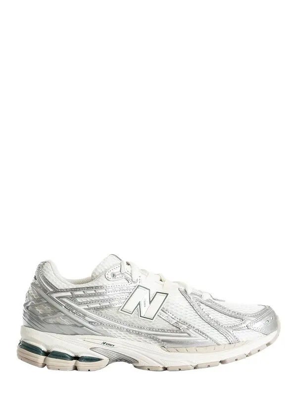 NEW BALANCE 1906r Sneakers - Silver