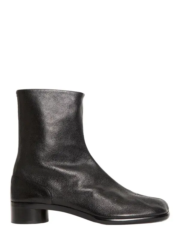MAISON MARGIELA Tabi Ankle Boots - Black