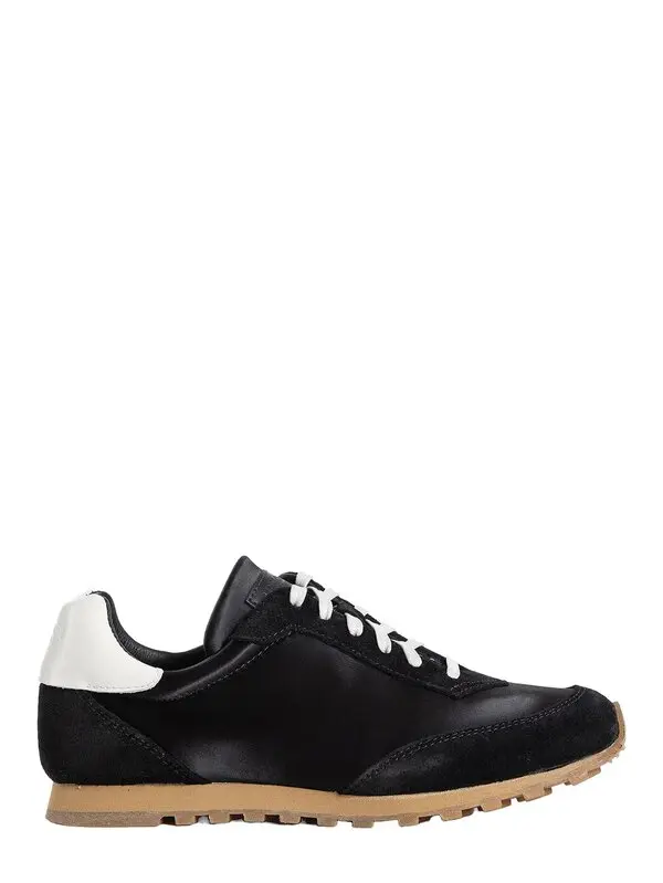 Le Monde Beryl Slim Runner Sneakers - Black