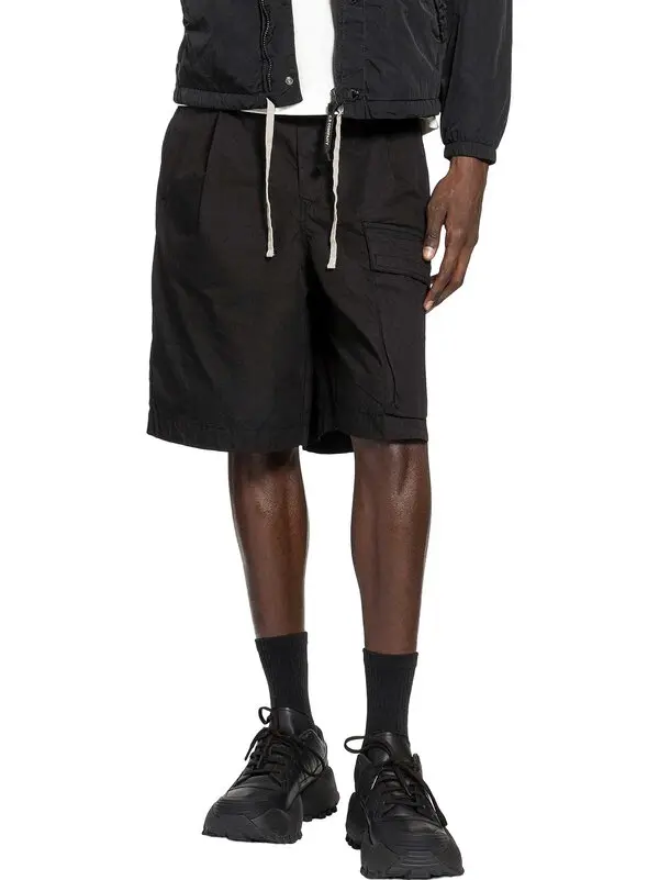 C.P. COMPANY Microreps Boxy Lens Cargo Shorts - Black