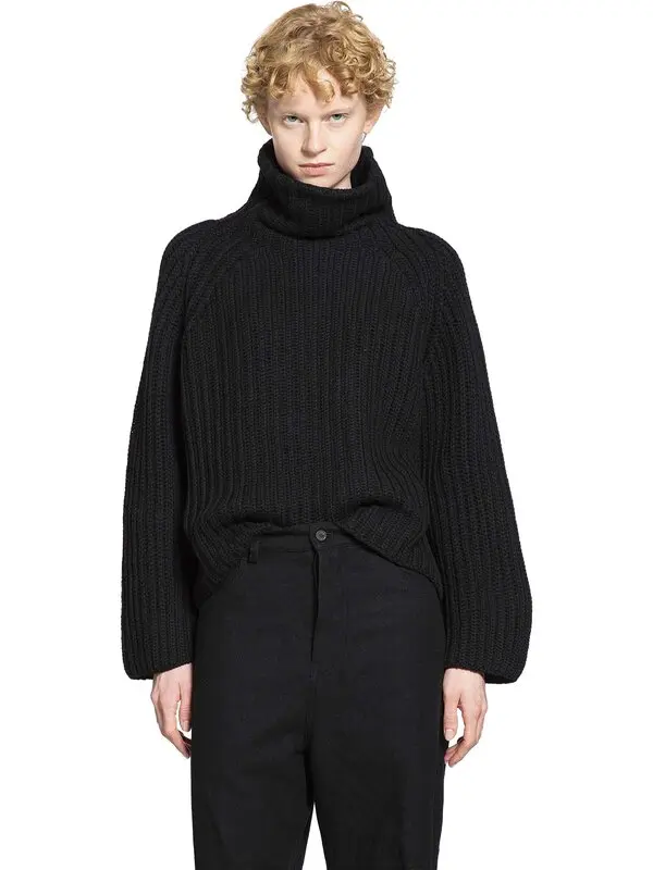 FORME D'EXPRESSION Chunky Raglan Pullover In Wool-cashmere Blend - Black
