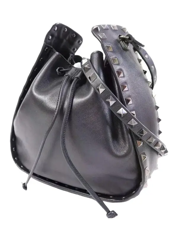 Valentino Garavani Rockstud Leather Bucket Bag - Black