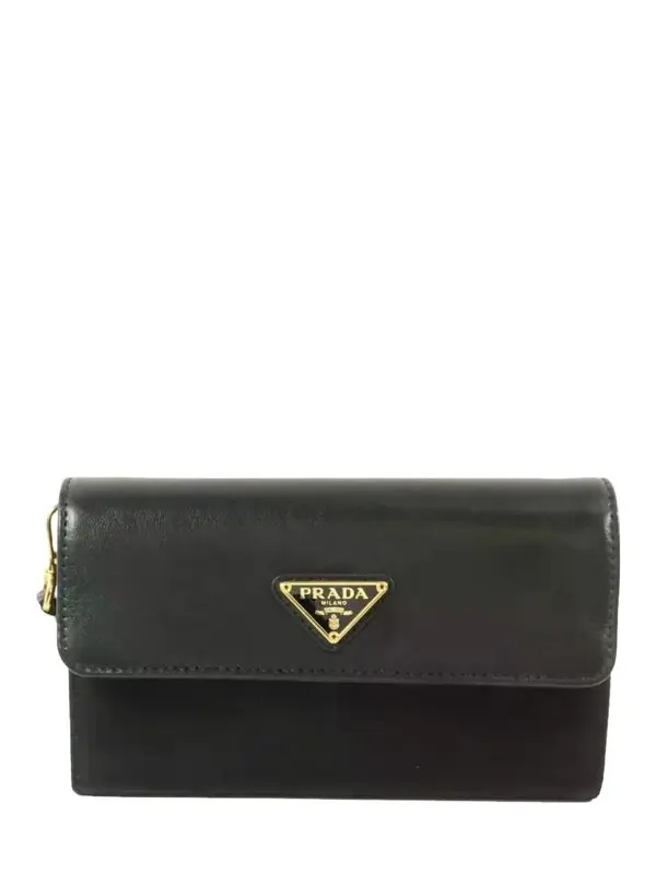 Prada Logo Plaque Clutch Bag - Black