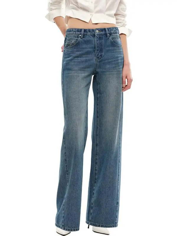 Fabrique Straight Leg Jeans In Vintage Wash Cotton Denim - Blue