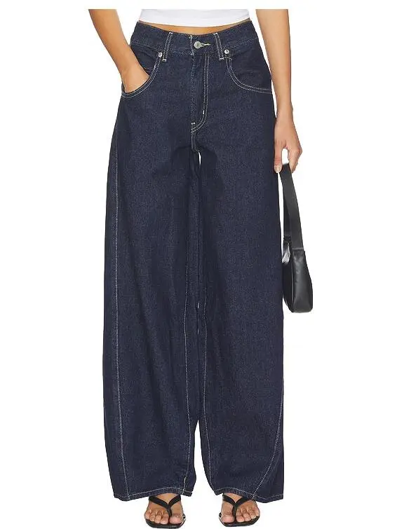 LEVI'S Super Baggy Barrel Jeans - Shaded View