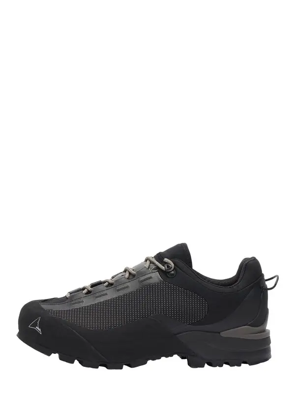 ROA Hida Low Trail Sneakers - Black