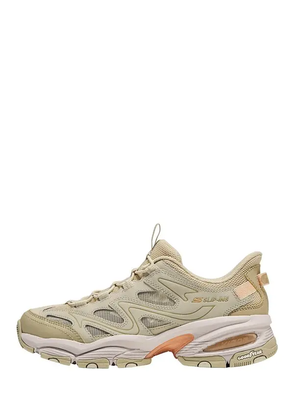 Sketchers Sneakers - Beige