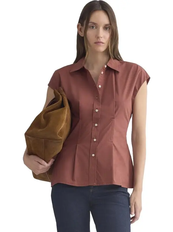 Everlane Sleeveless Shirt In Lightweight Organic Cotton - Henna Red