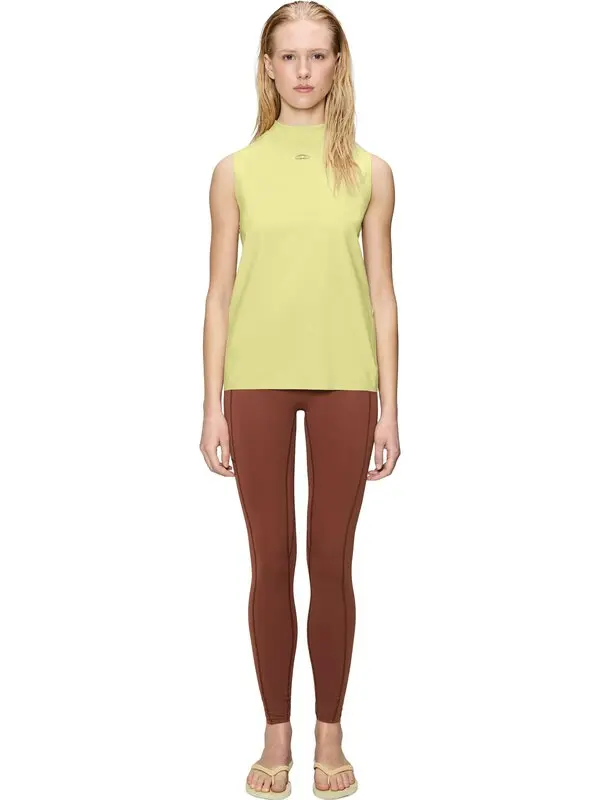 Rains Warm-up Tank Top With Mock Neck And Branding Detail - Pace