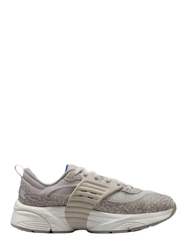 JORDAN Trunner O/s Sneakers - Grey