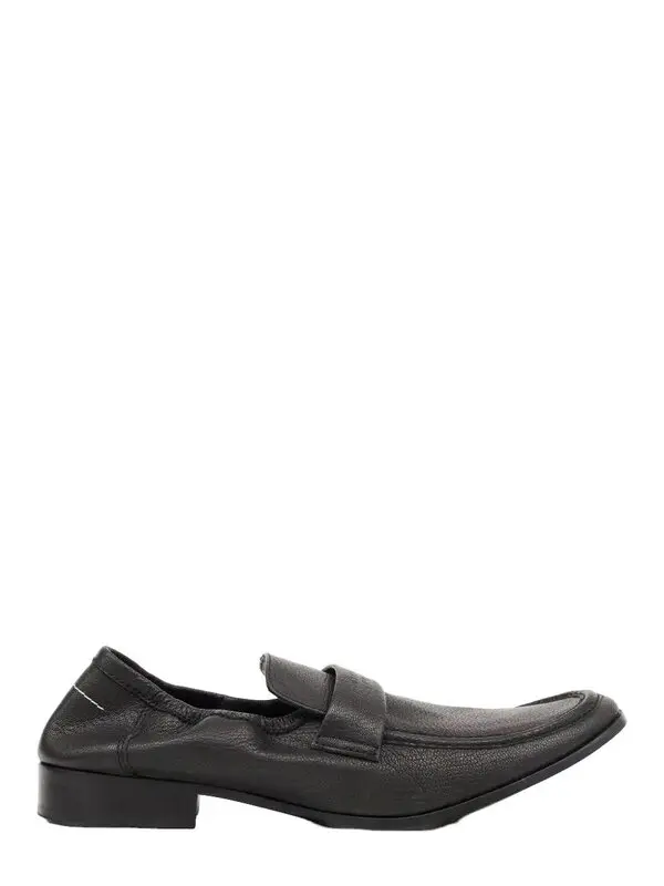 MAISON MARGIELA Leather Swing Toe Loafers - Black