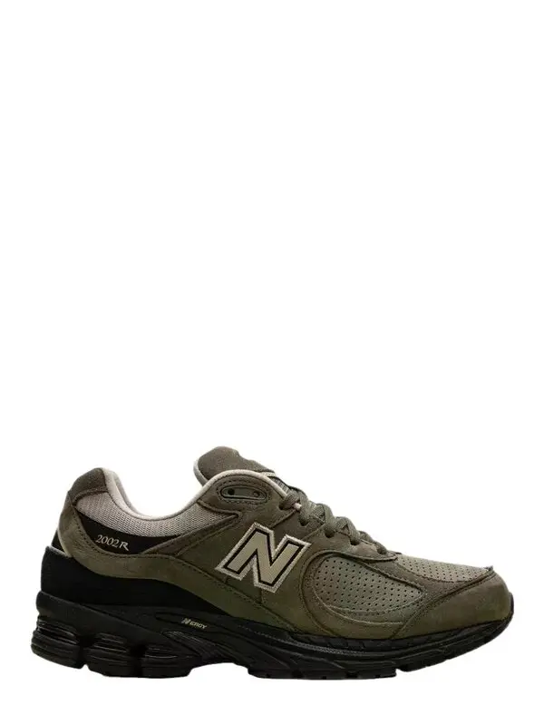 NEW BALANCE 2002r Sneakers - Green