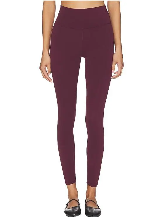 Vuori All The Feels Leggings In Burgundy - Cerise