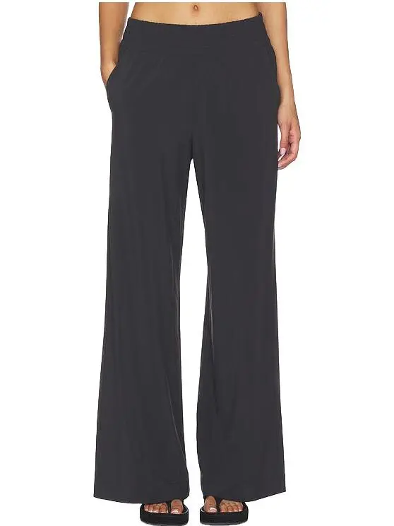 Vuori Villa Wide Leg Pants - Black