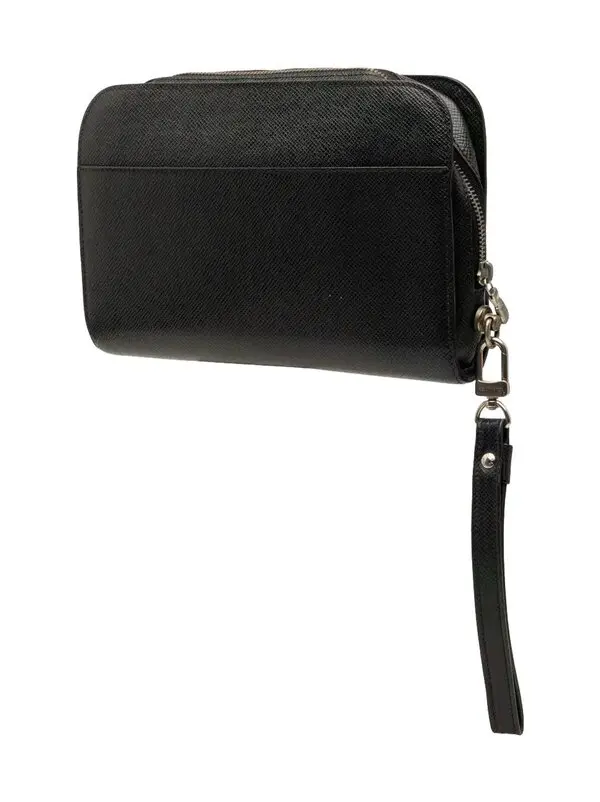 LOUIS VUITTON Taiga Leather Baikal Clutch - Black