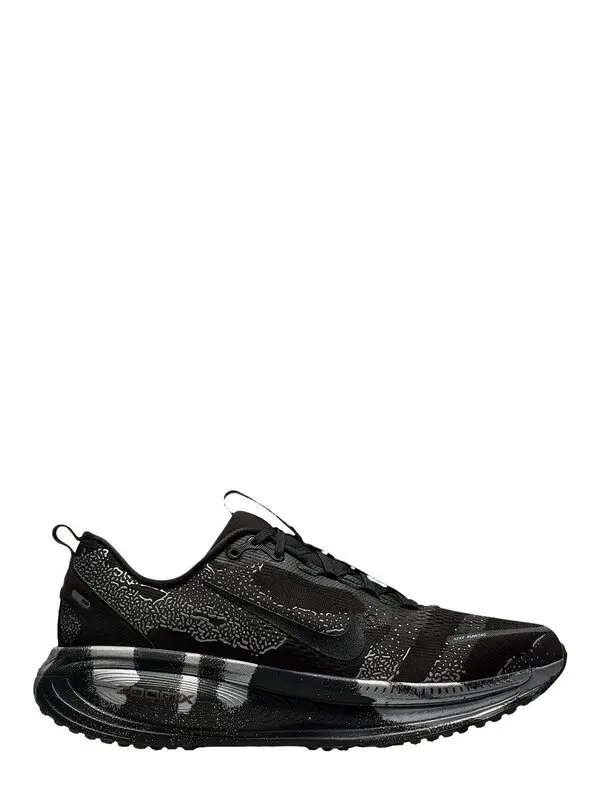 Nike Vomero 18 Athletic Sneakers - Black