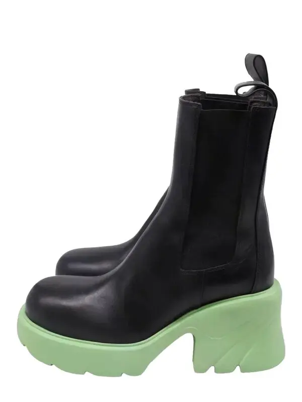 Bottega Veneta Leather Ankle Boots - Black