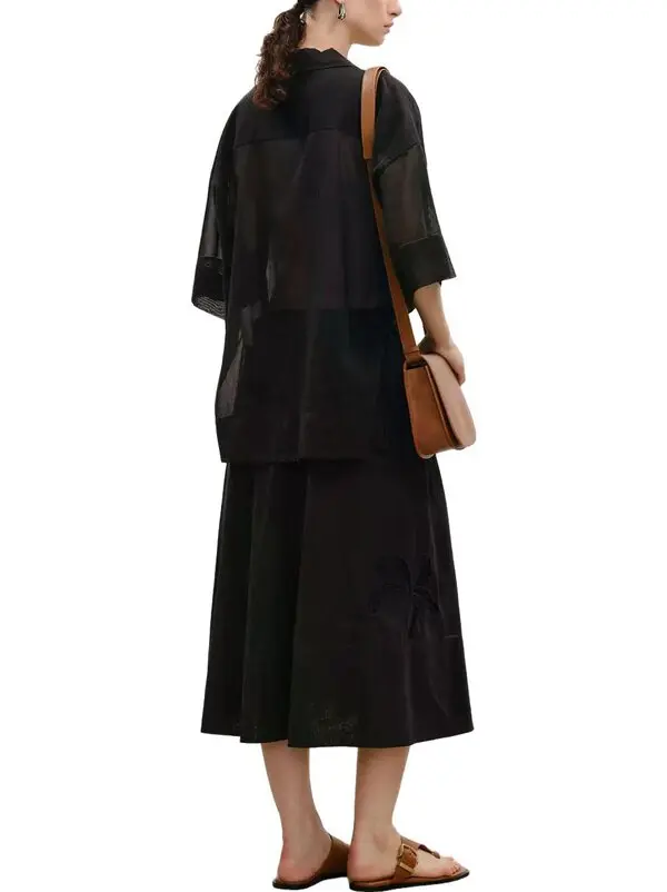 LESS Floral Embroidered Skirt - Black