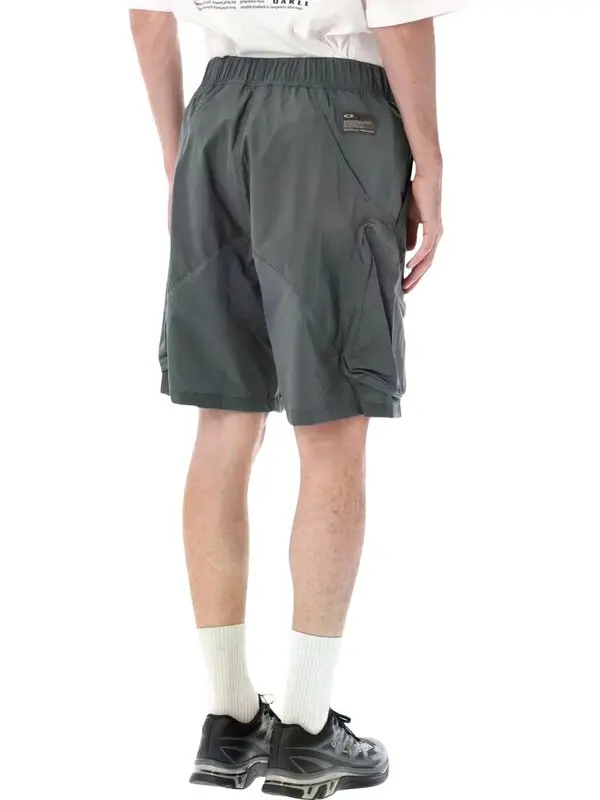 Oakley Fgl Factor Multi-pocket Cargo Shorts - Green
