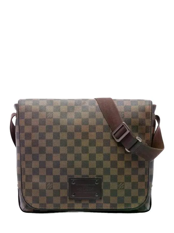 LOUIS VUITTON Damier Ebene Brooklyn Mm Crossbody Bag - Brown