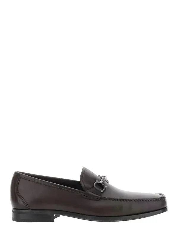 FERRAGAMO Gancini Plaque Leather Loafers - Brown